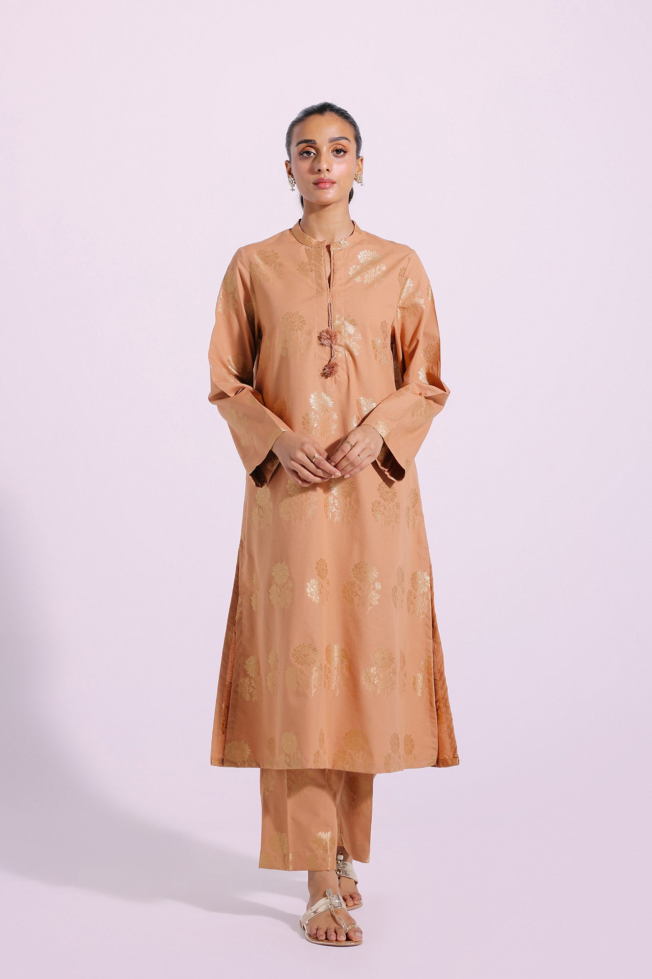 ETHNIC WOMEN - WINTER COLLECTION 2023 – Ethnic Global